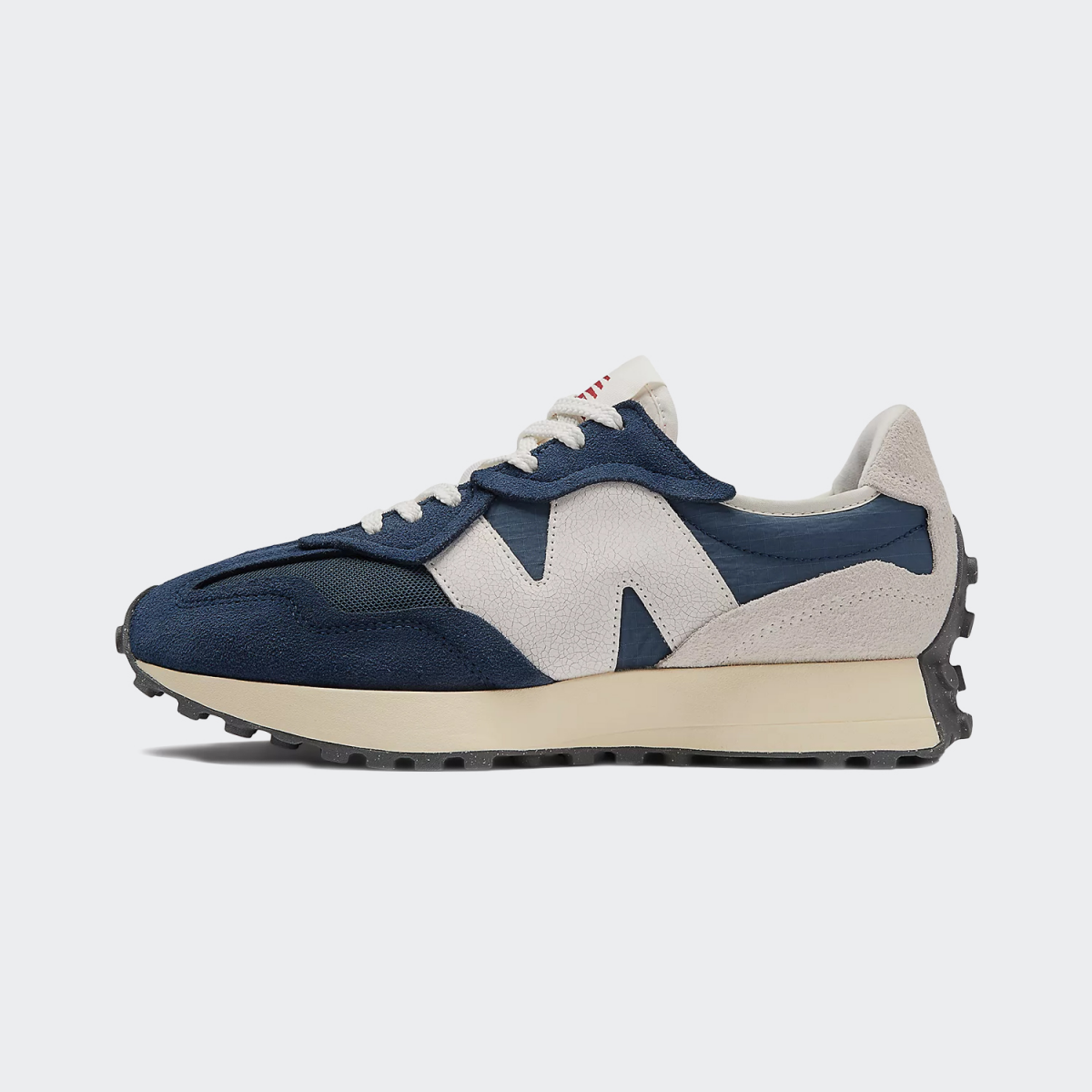 Blue trainers New Balance 327 | Men | Buy Online - U327WRJ_16 | Urban ...